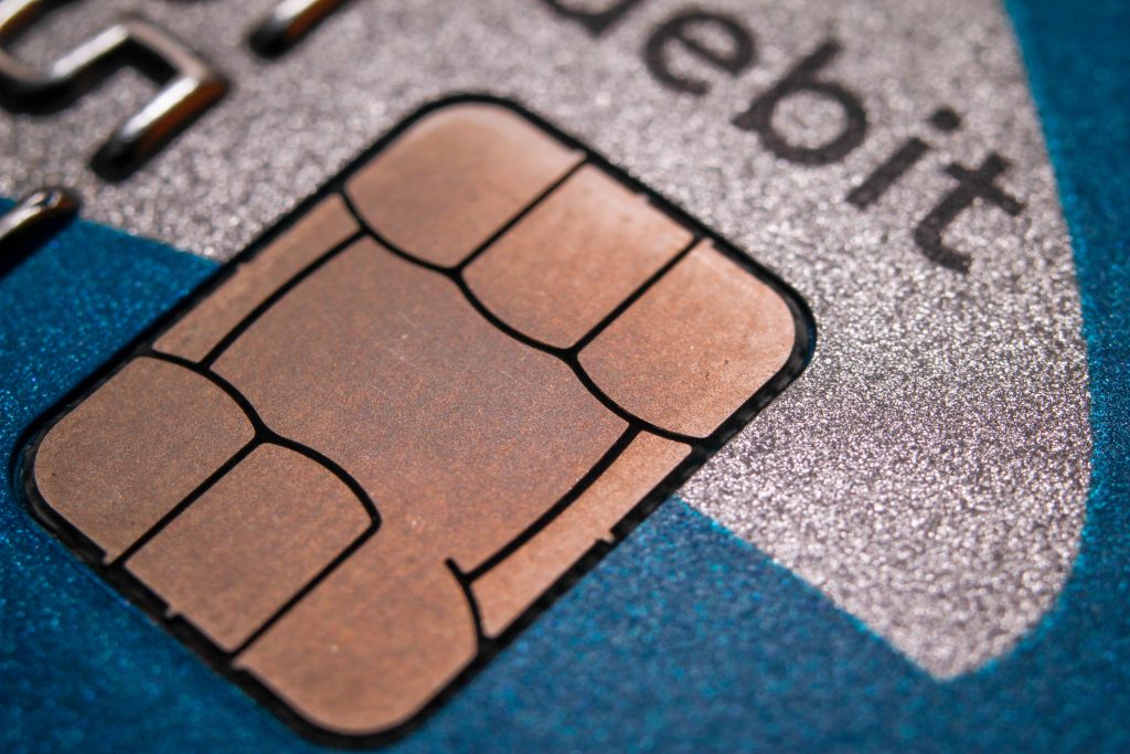 The Benefits of EMV Chip Card Payments for Contractors: Best Guide 2024